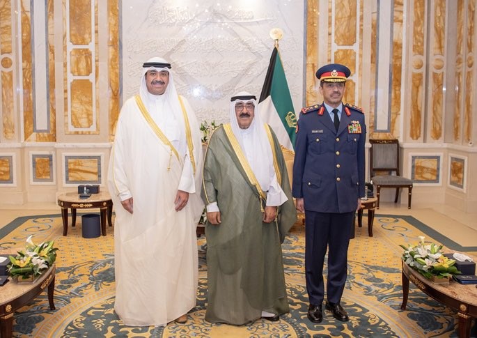 الأمير استقبل وزير الدفاع ورئيس الأركان